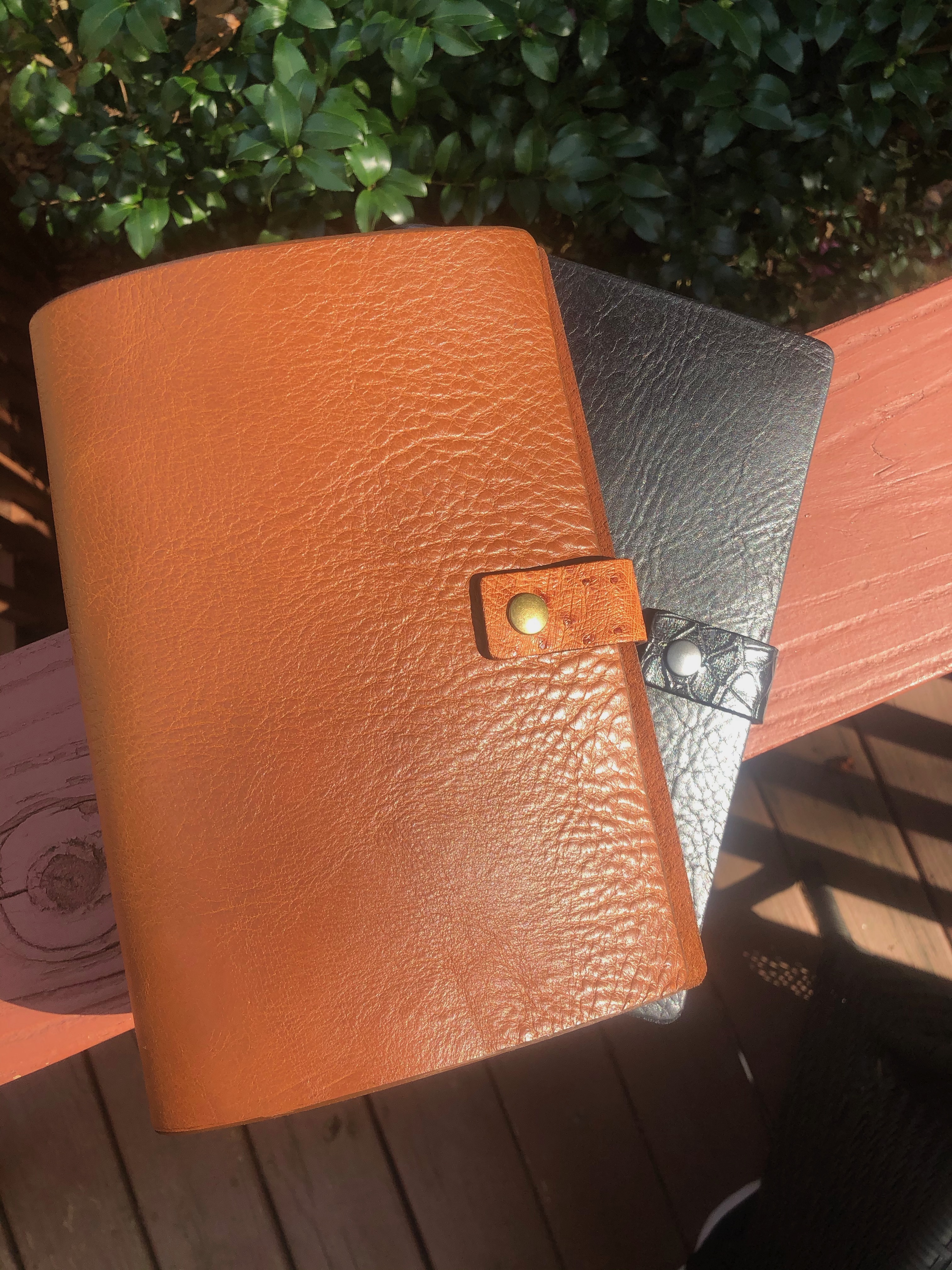 AALeather | Leather 3-Ring Binder with Exotic Closure
